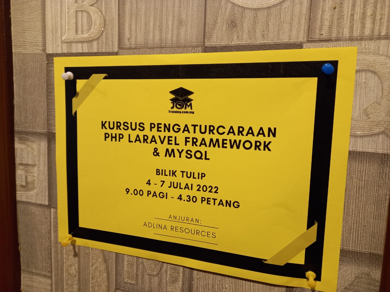 Kursus Laravel sebelum Raya - JomTraining Centre